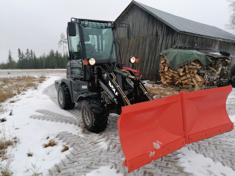 Wolf in the World-WOLF Equipment-Wheel loader, Excavator, Forklift